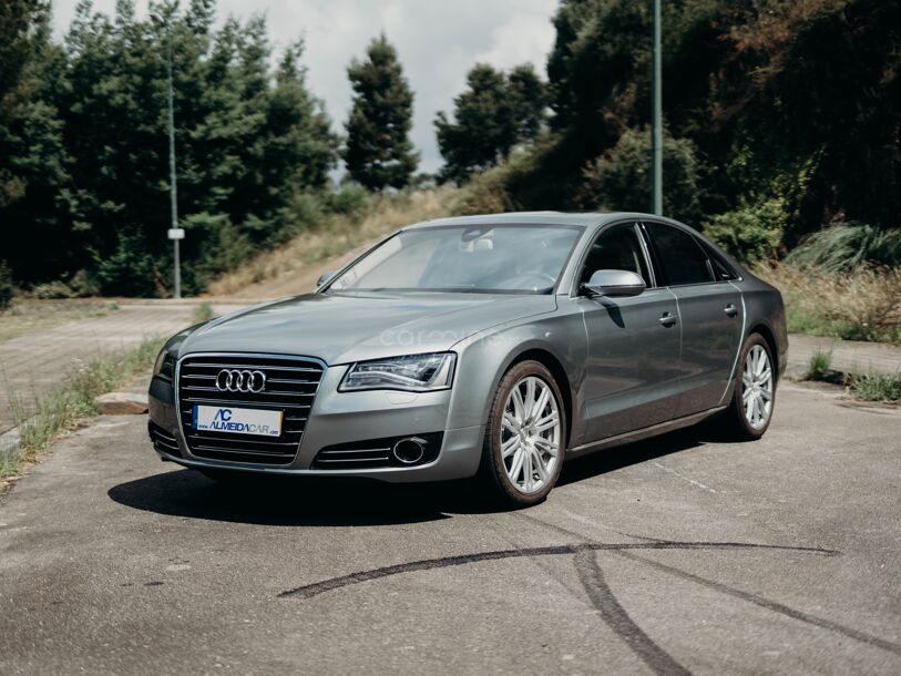 Audi A8 4.2 TDi V8 quattro com 480 000 km por 23 990 € AlmeidaCar | Porto