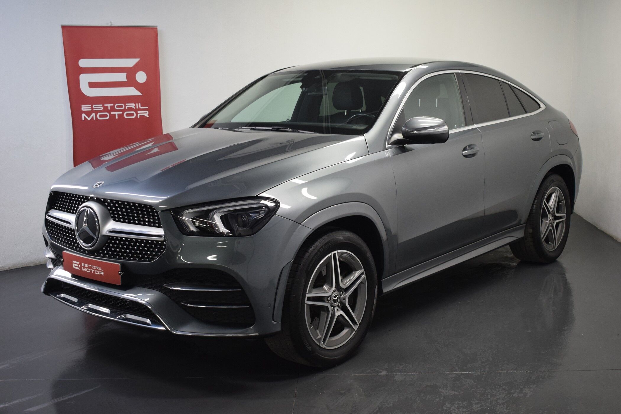 Mercedes Classe GLE GLE 350 de 4Matic com 62 125 km por 69 500 € Estoril Motor | Lisboa