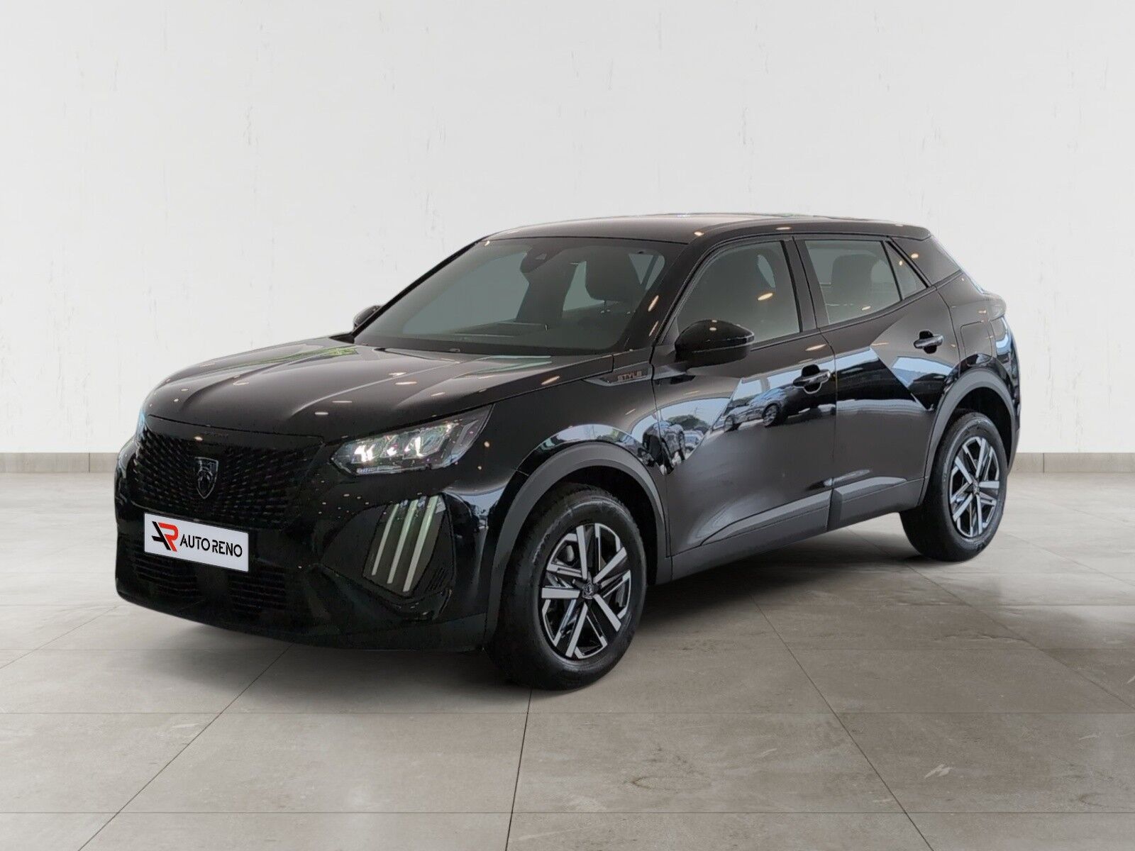 Peugeot 2008 1.2 PureTech Style com 5 000 km por 22 490 € Auto Reno ...